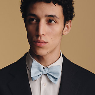 faconnee-upside-down-bow-tie-- faconnee-upside-down-bow-tie--